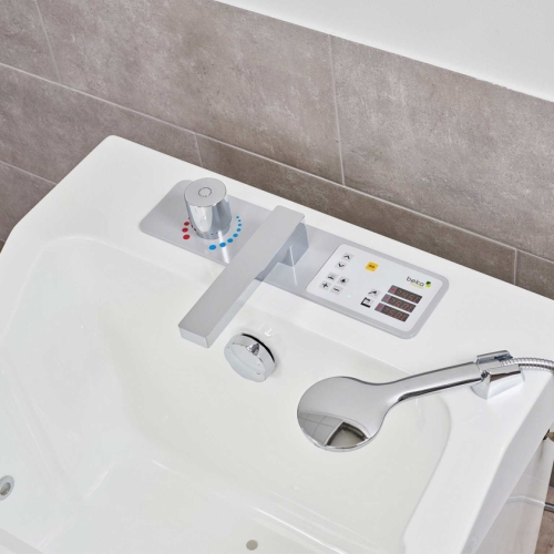 Avero VIVA Plus - profesjonalna wanna z bogatym wyposażeniem